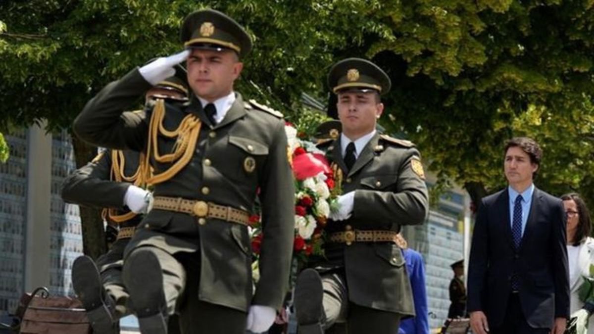 Canada’s Prime Minister Justin Trudeau makes surprise visit to Ukraine ...