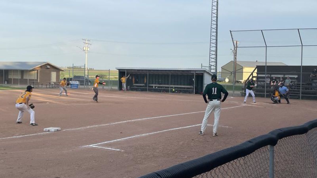 Men’s fastpitch returns to Melfort | northeastNOW
