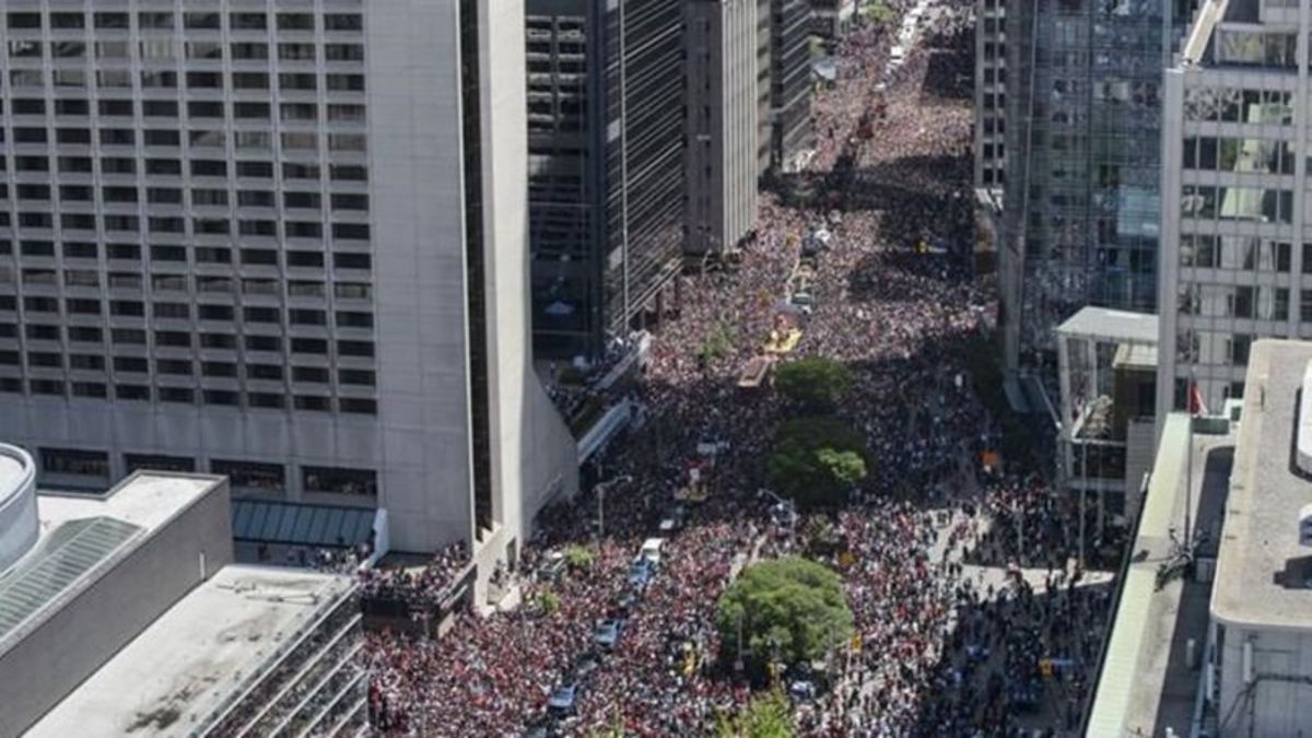 Canada passes 40 million population milestone amid immigration push ...