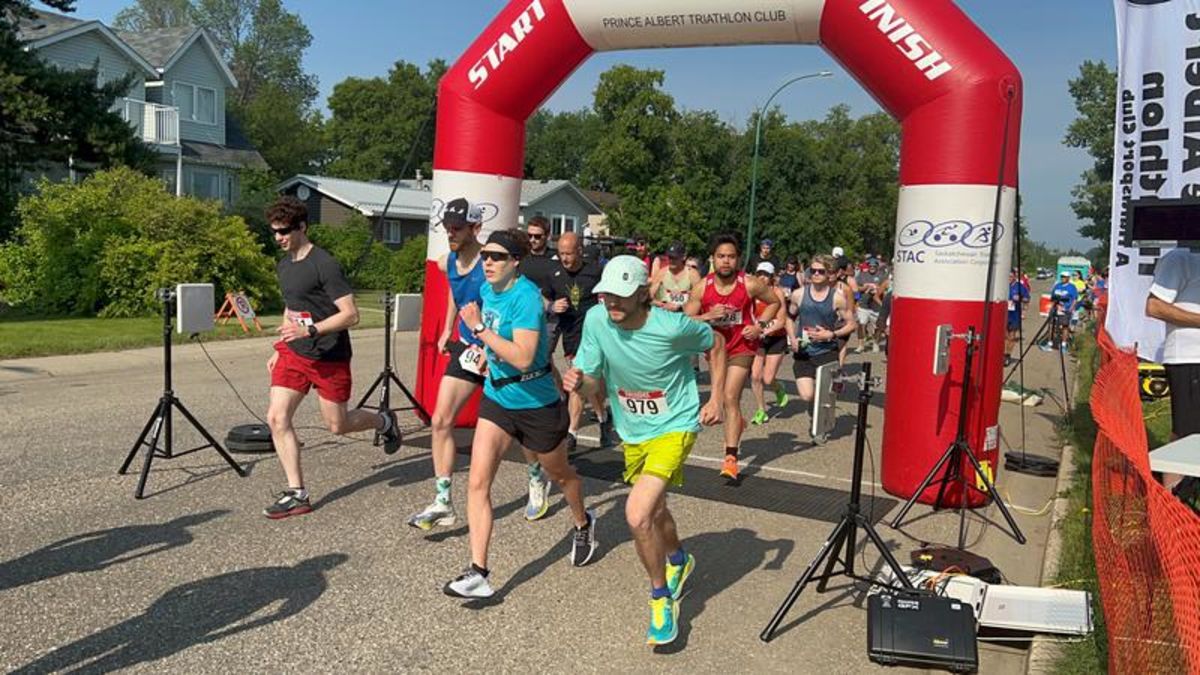 Annual Summit Run sees hundreds turn out for first event since pandemic ...
