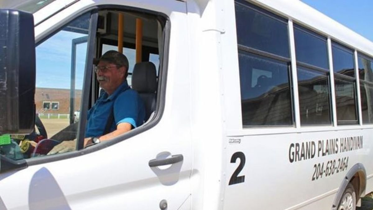 ‘There’s just sorrow:’ Bus driver says rides must continue in wake of ...