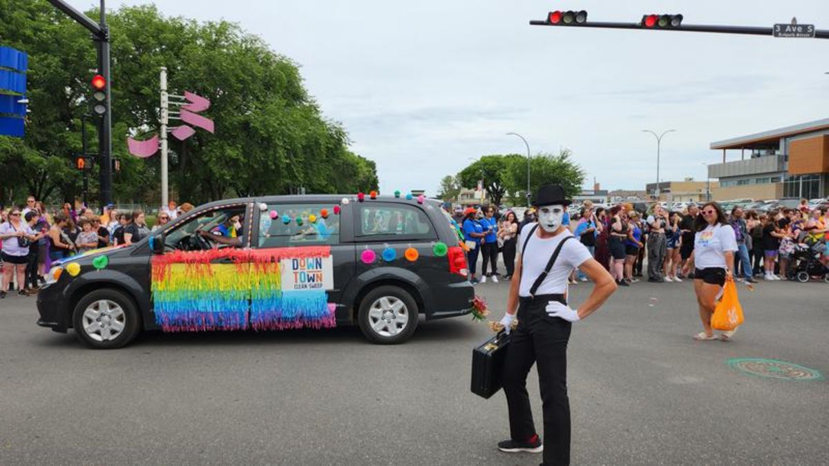 Celebrating Pride: hundreds gather for downtown parade | Lethbridge ...