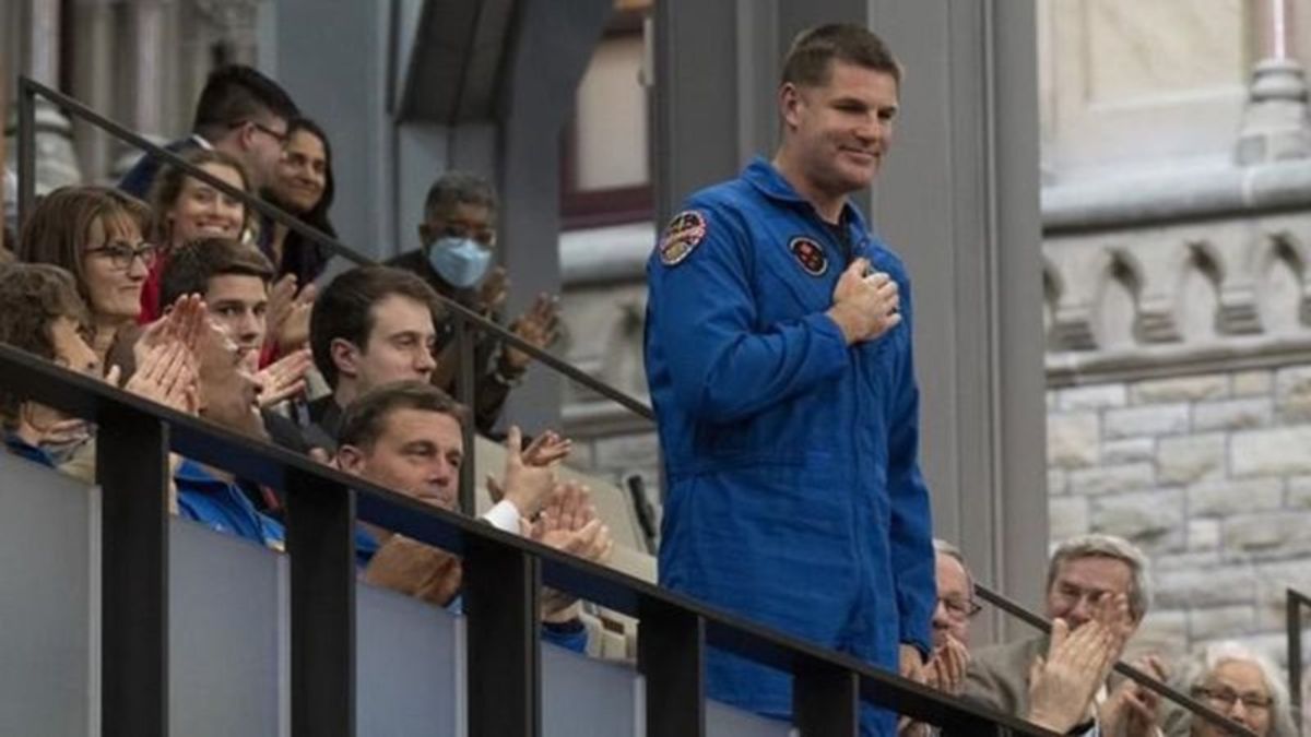 ‘Imagine what we can do’: Astronaut Jeremy Hansen sees great potential ...