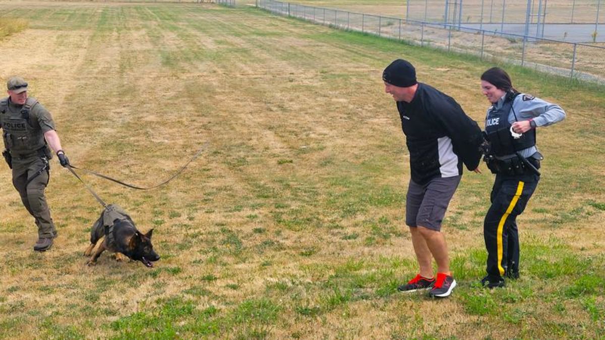‘A special opportunity:’ RCMP host youth summer camp in Cedar | The ...