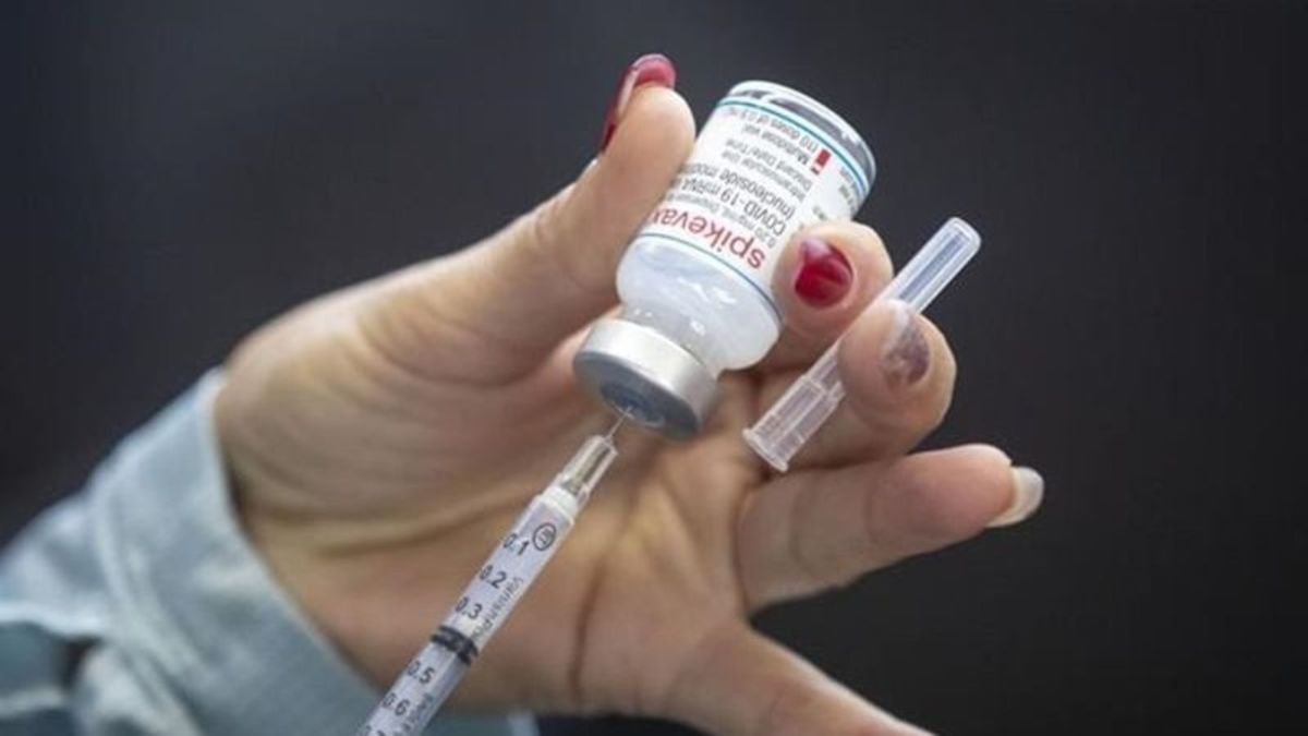 Get another COVID-19 booster in the fall, Canada’s immunization panel ...