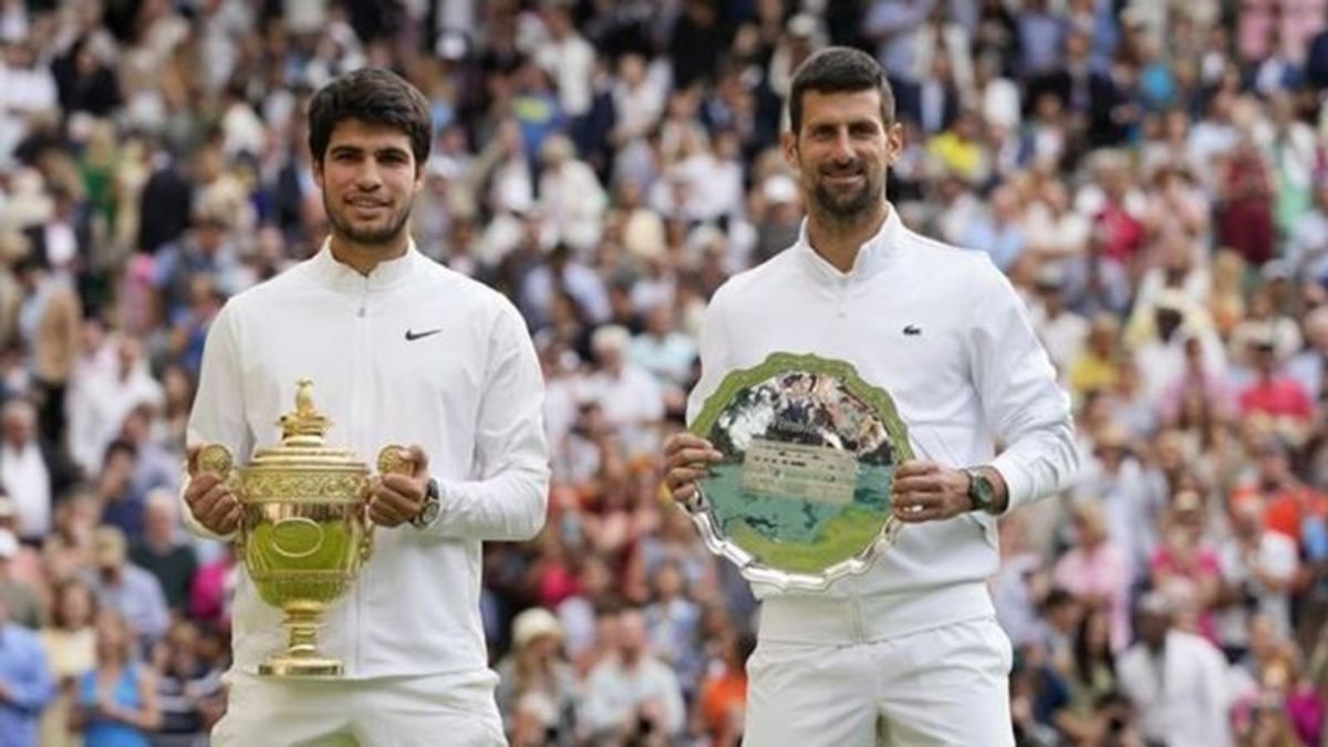 Carlos Alcaraz’s Wimbledon trophy keeps him at No. 1. Marketa Vondrousova’s lifts her to No. 10 ...