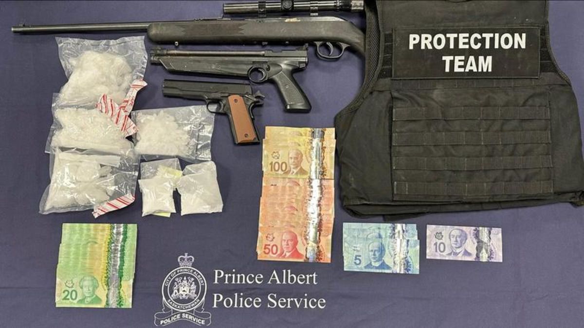 Police seize over $46,000 in drugs plus guns and ballistic vest from ...