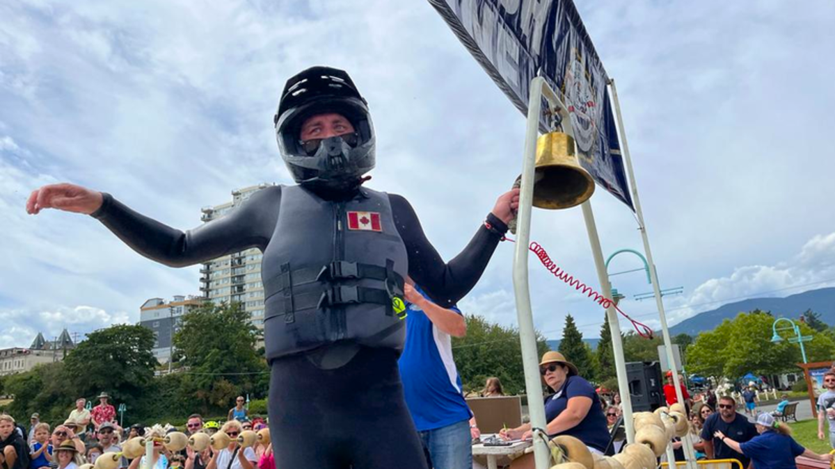 Nanaimo racer shatters World Championship Bathtub Race record in neck ...