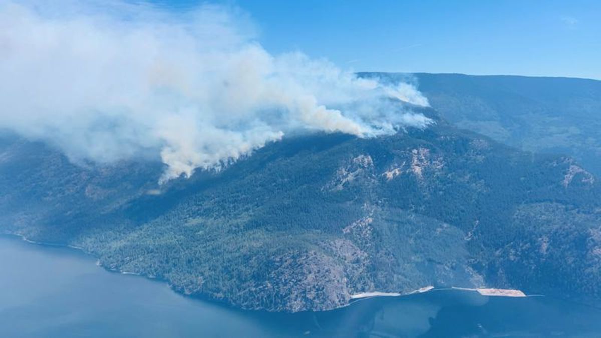 Shuswap fire growing, over 1,700 hectares | Vernon Matters