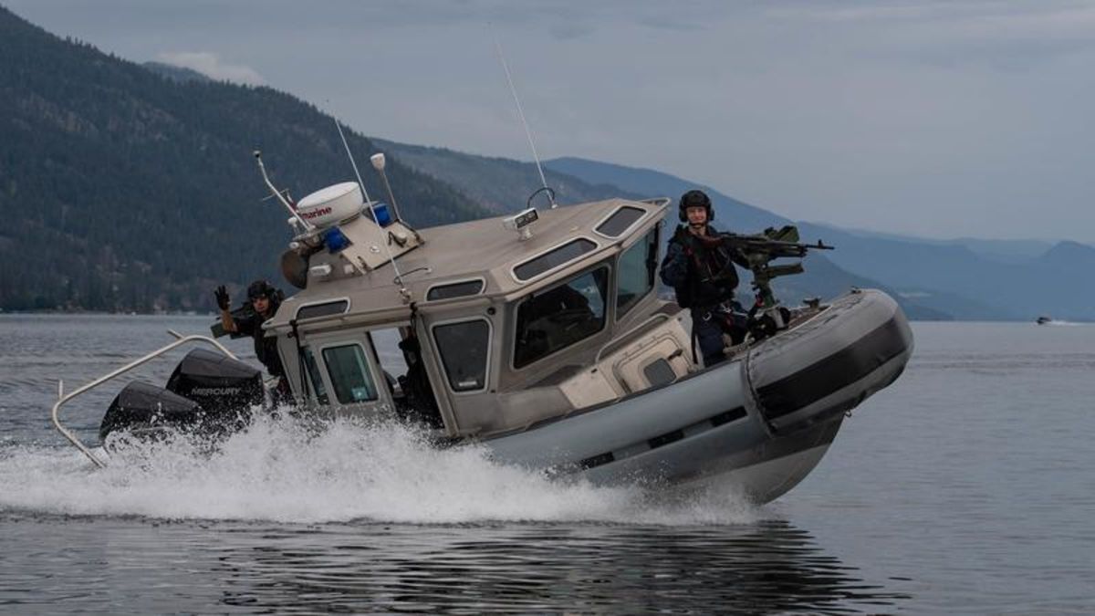 Navy training underway on Okanagan Lake | Vernon Matters