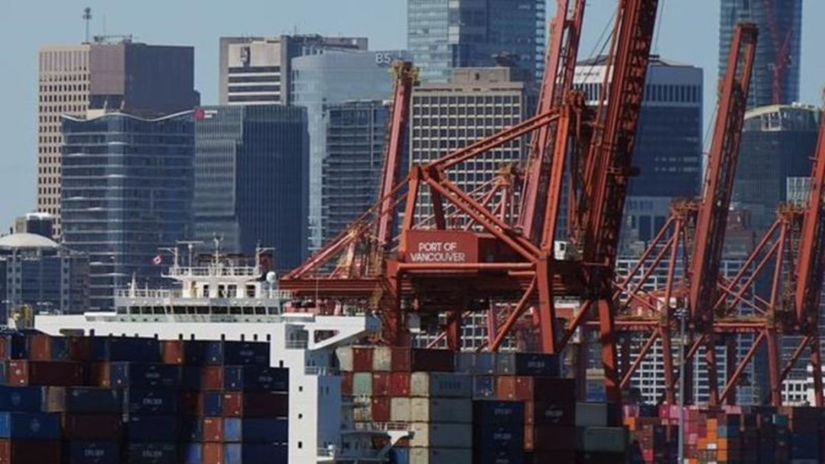 Researcher warns against intervention as B.C. port workers conclude ...