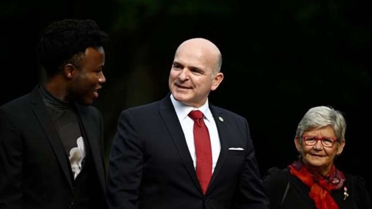 Pilot program seeks to reward companies that better protect temporary ...