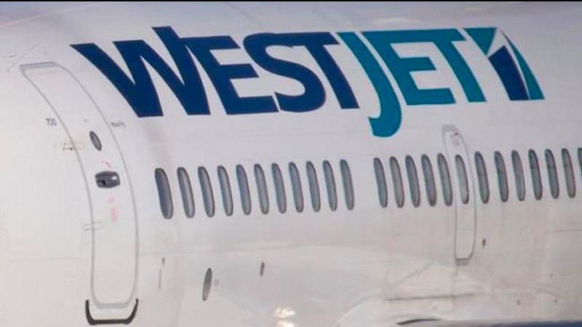 WestJet plane hits parked military aircraft at Comox air base, passengers evacuated | 106.9 The Wolf