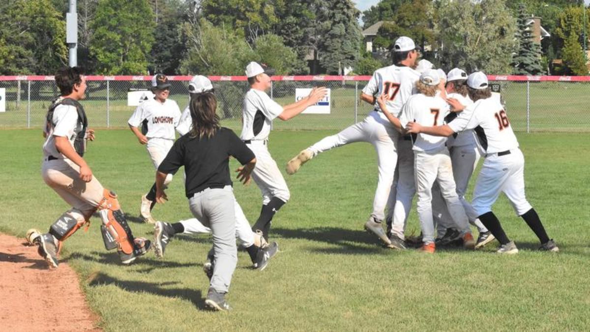 Tara Longhorns win U15 Boy’s Canadian Fast Pitch Championship | paNOW