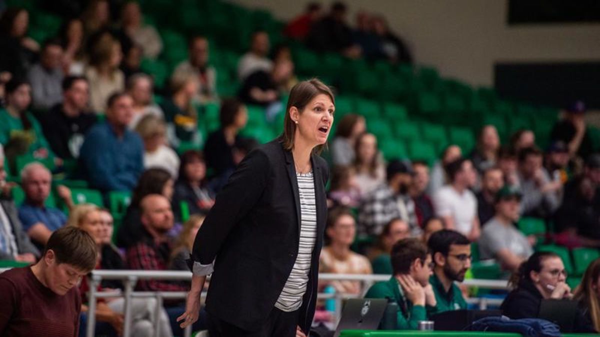 Thomaidis signs with Germany through 2026 World Cup season | HuskieFAN