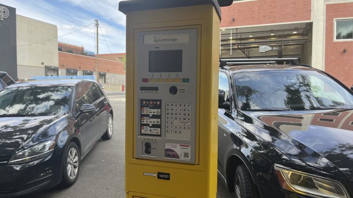 Lethbridge installing debit tap payment option at 50 parking kiosks ...