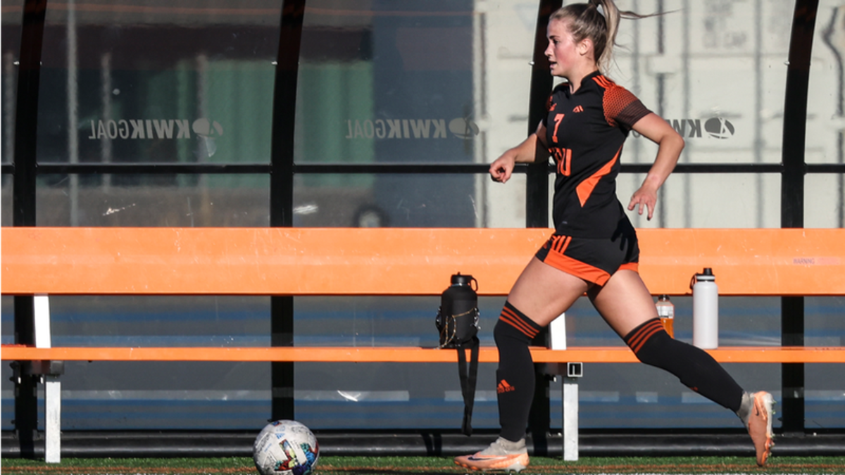 Wolfpack women’s soccer team lost to UBC Thunderbirds | B100