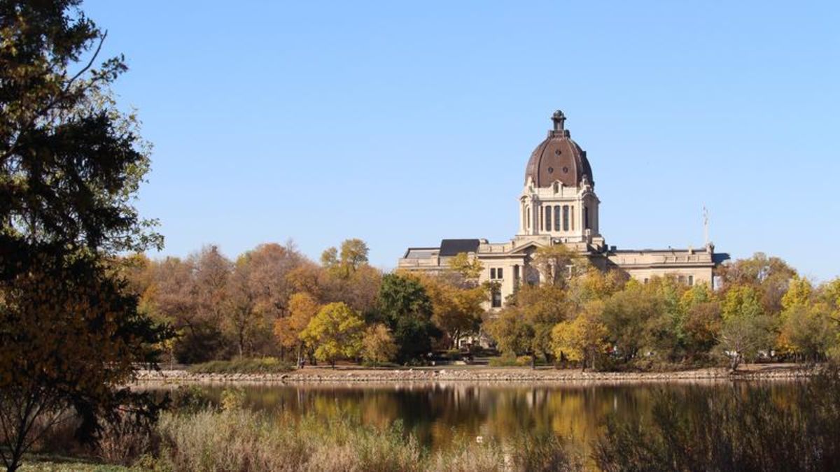 Saskatchewan begins search for top cop to lead new marshals service ...