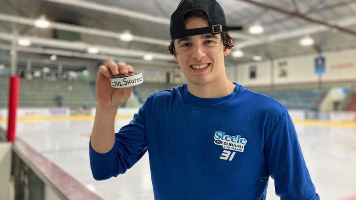 Hawco leads way with shutout in debut as Stars blank Klippers 4-0 ...