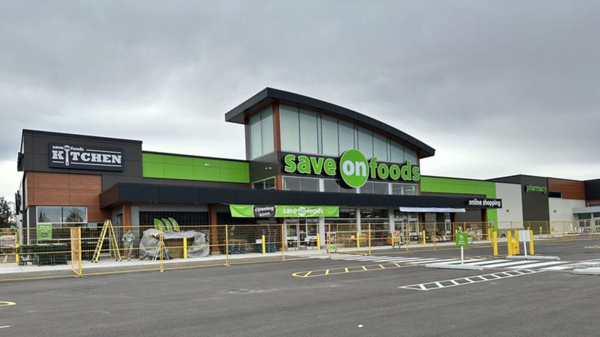 Fresh food in a fresh new store: Save-On-Foods grand opening at Pine Centre Mall | CKPG Today