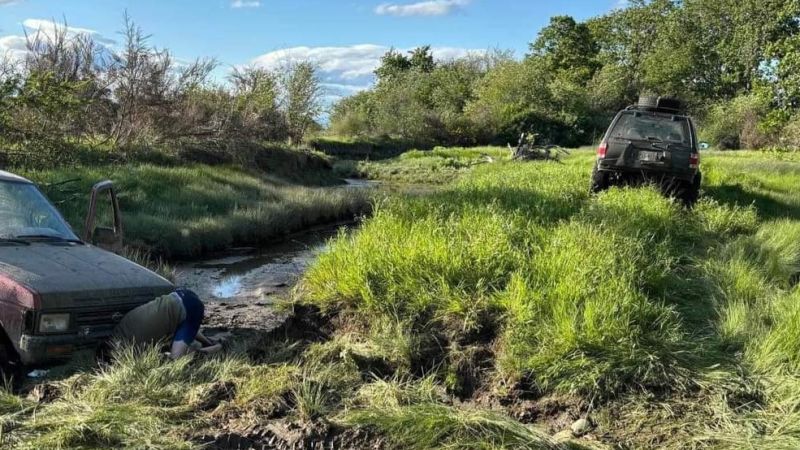 Young joyriders get vehicles stuck in sensitive Nanaimo Estuary | 88.5 The Beach