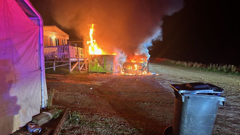Early morning vehicle fire in Peace River | EverythingGP