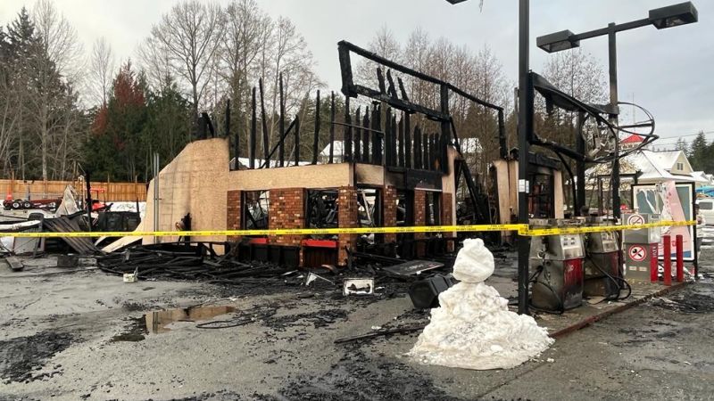 VIDEO: ‘It was terrifying:’ massive fire destroys Bowser gas station ...
