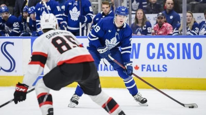 Blazers’ Minten to start NHL season on Maple Leafs’ roster | CFJC Today ...